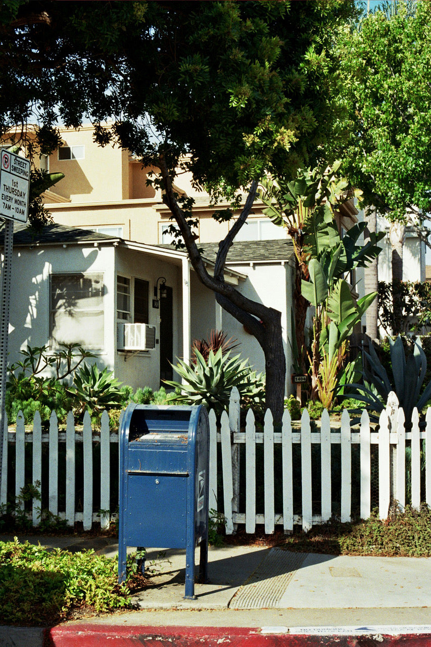 MAIL BOX - LOLA JAMES HARPER